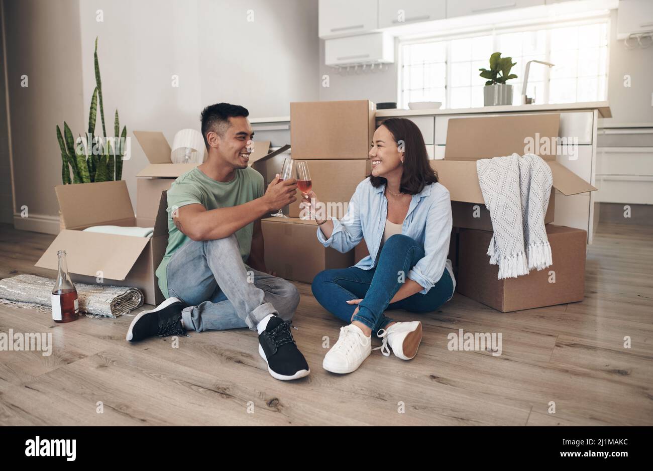 Buying first home young couple hi-res stock photography and images - Alamy