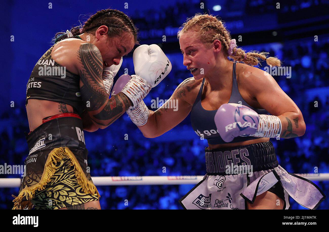 Ebanie Bridges High Resolution Stock Photography and Images - Alamy