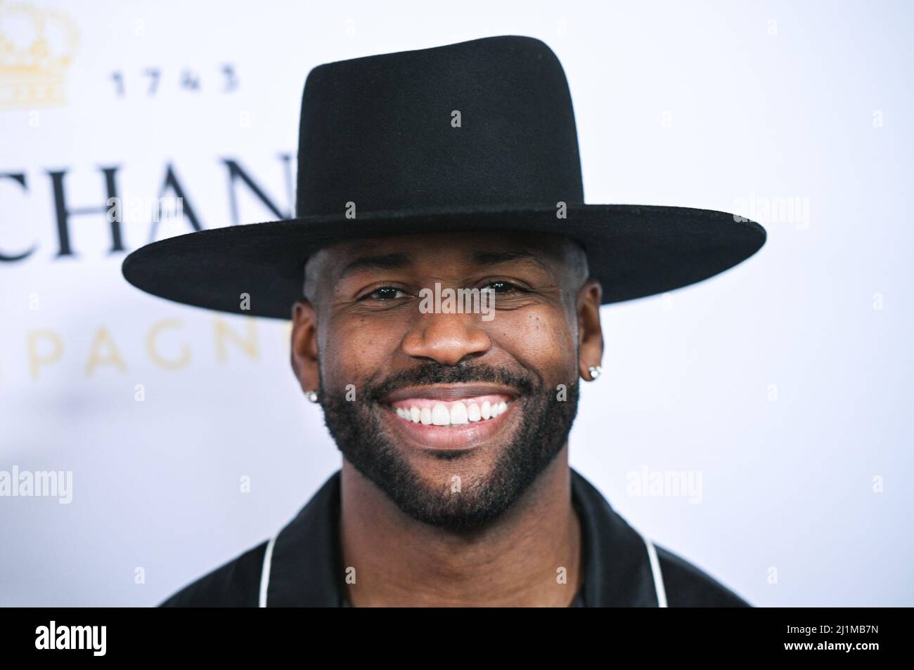 Dolvett Quince walking on the red carpet at the Annual Oscars Weekend ...