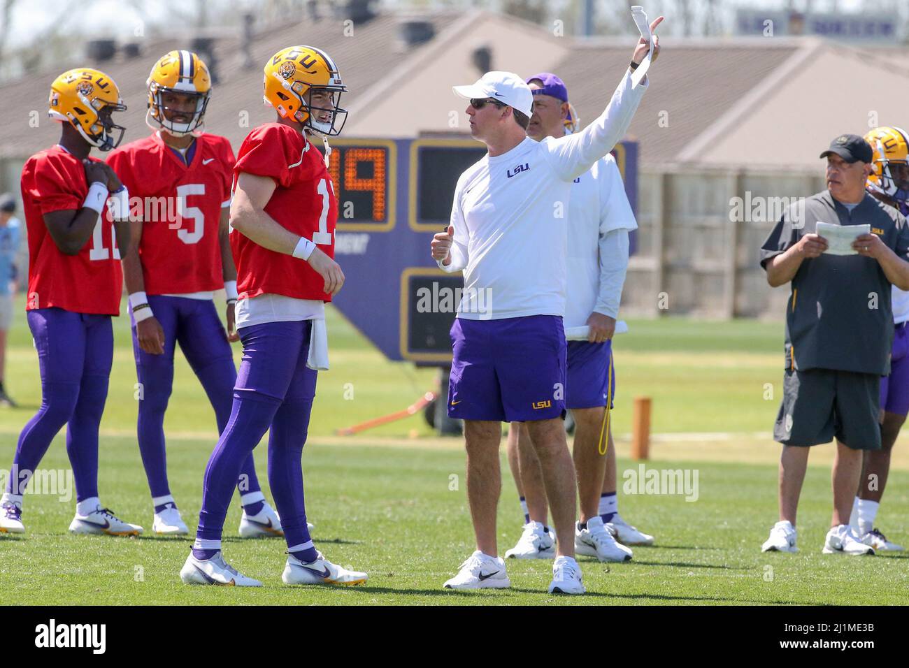 Baton Rouge, LA, USA. 26th Mar, 2022. LSU quarterback Garrett Nussmeier ...