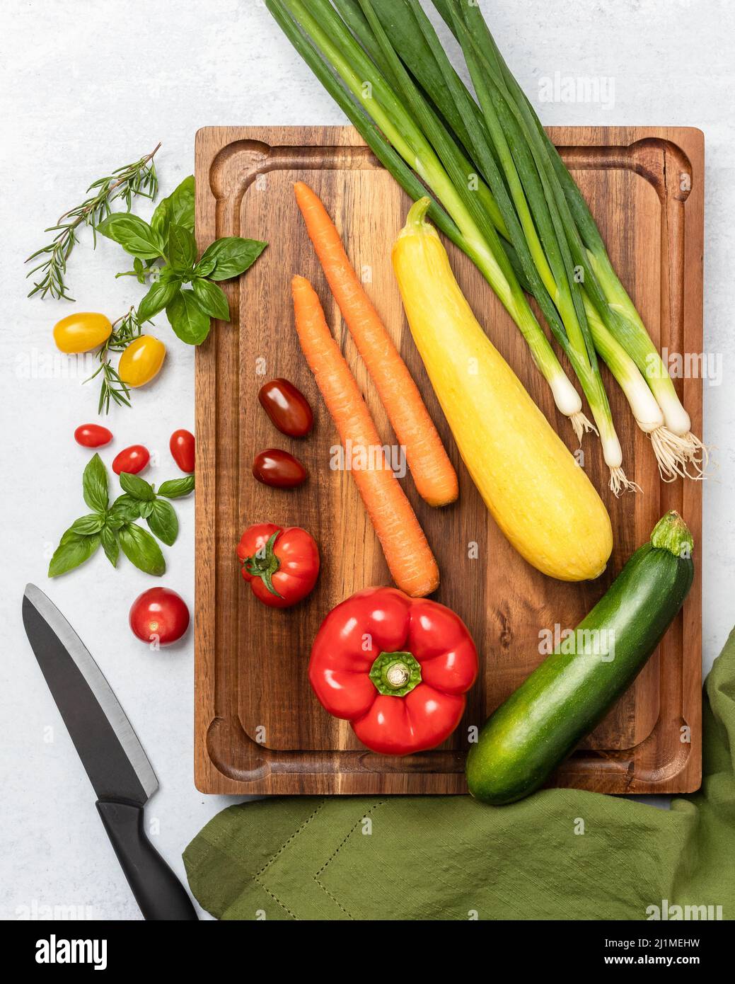 Fresh broccolini hi-res stock photography and images - Alamy