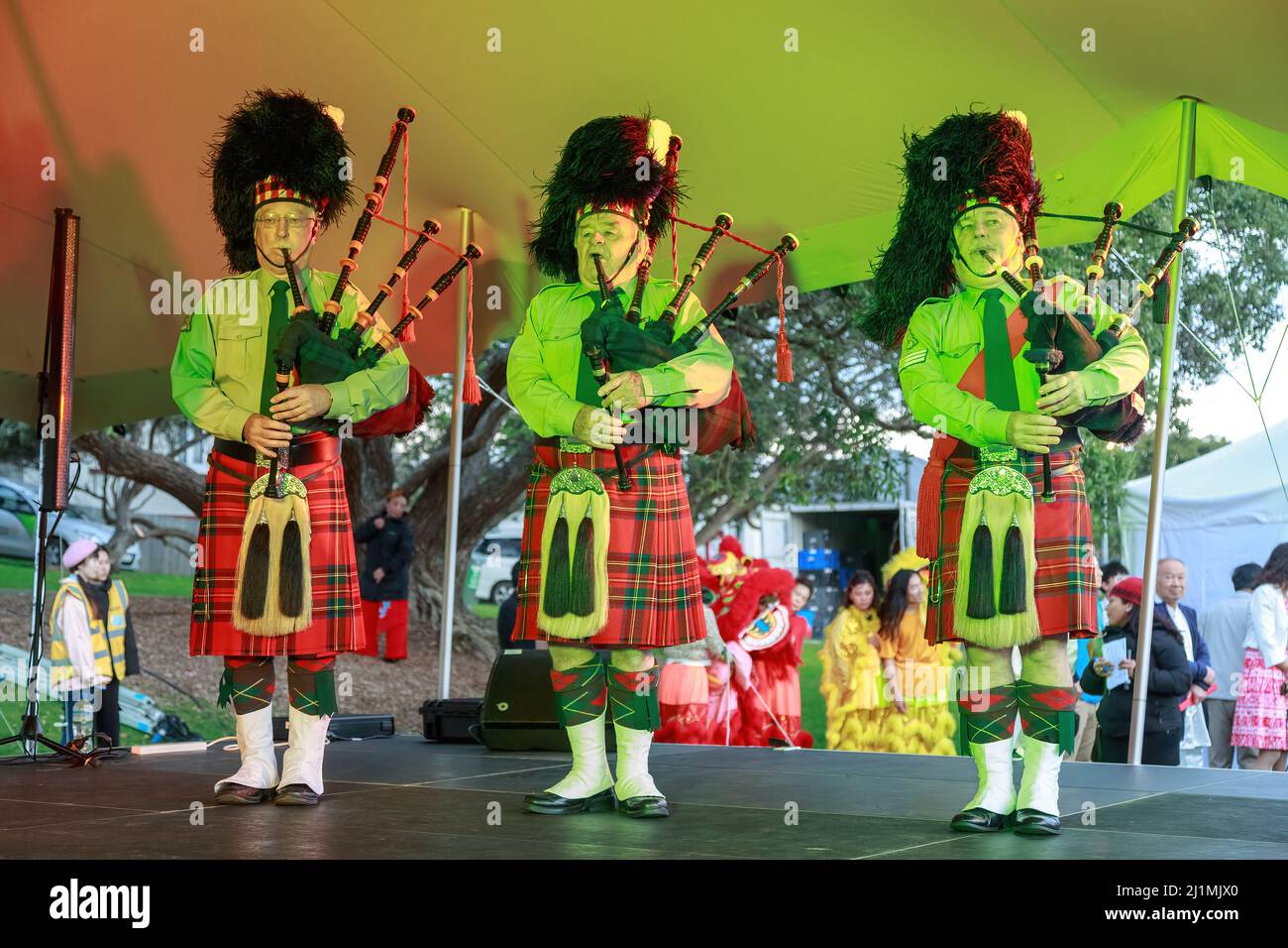 Scottish uniform hi-res stock photography and images - Alamy