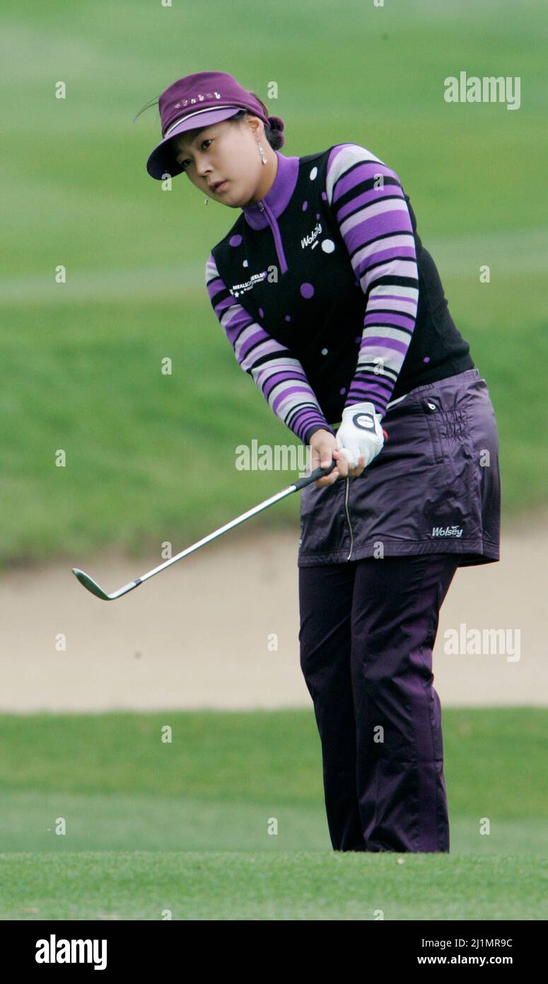 Nov 1, 2009-Incheon, South Korea-Jee Young Lee of South Korea putts on ...