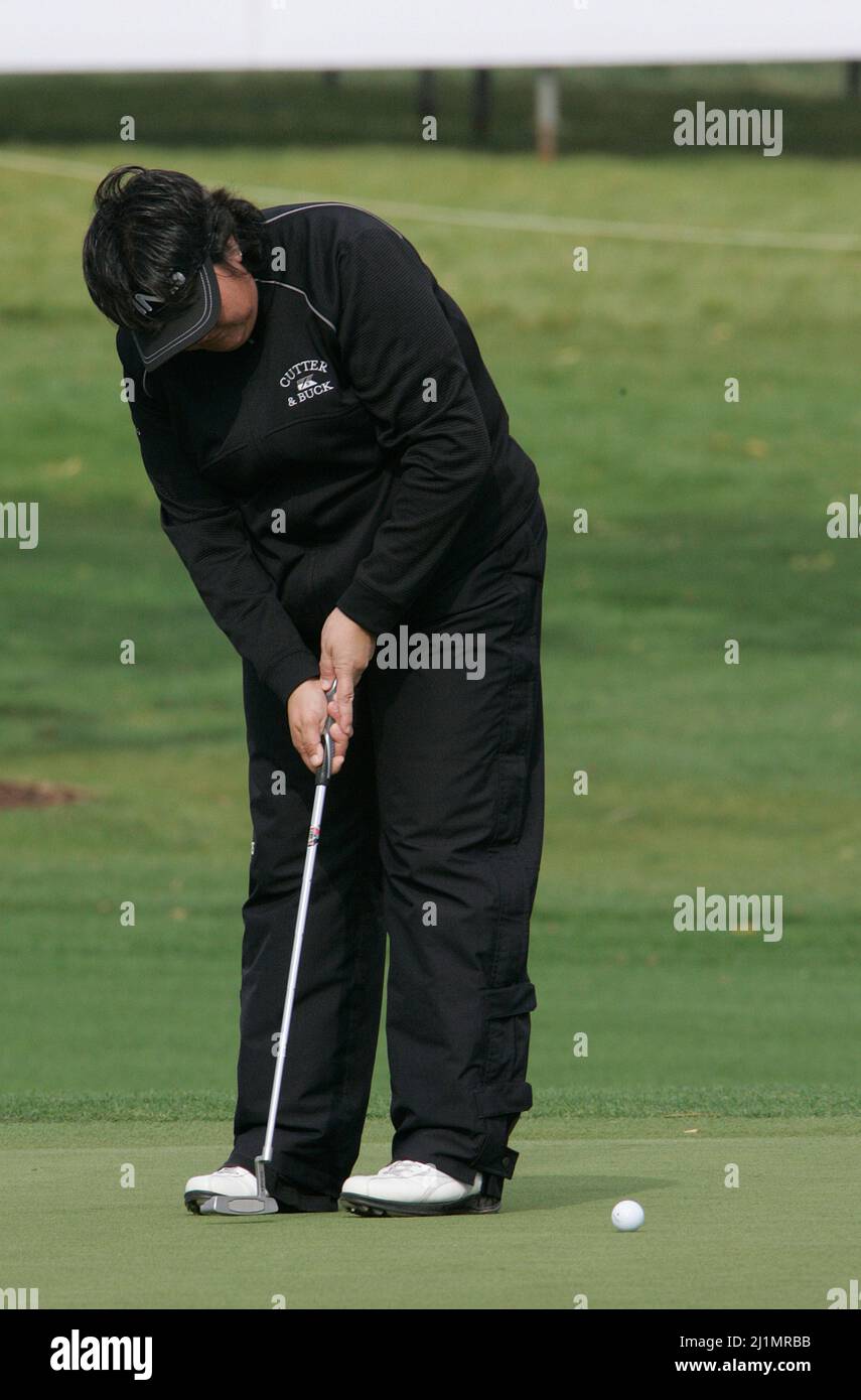 Nov 1, 2009-Incheon, South Korea-Pat Hurst of Arizona putts on the 18th ...