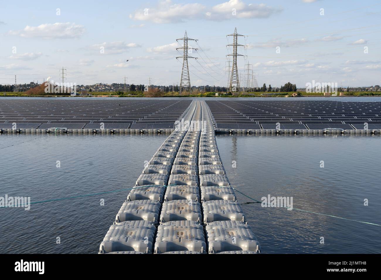 Solar fish farm hi-res stock photography and images - Alamy