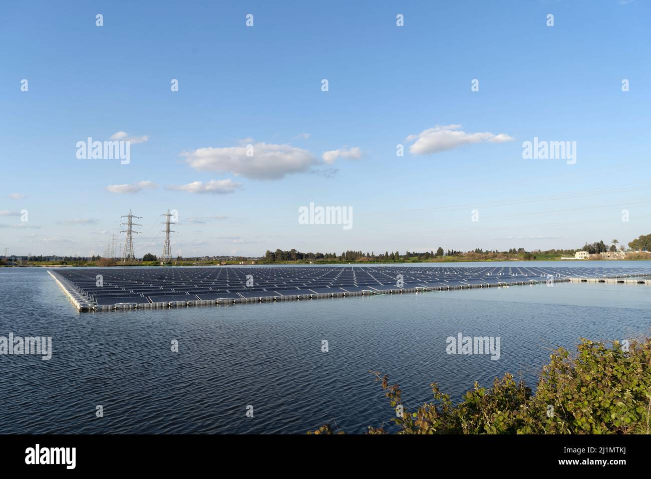 Solar fish farm hi-res stock photography and images - Alamy