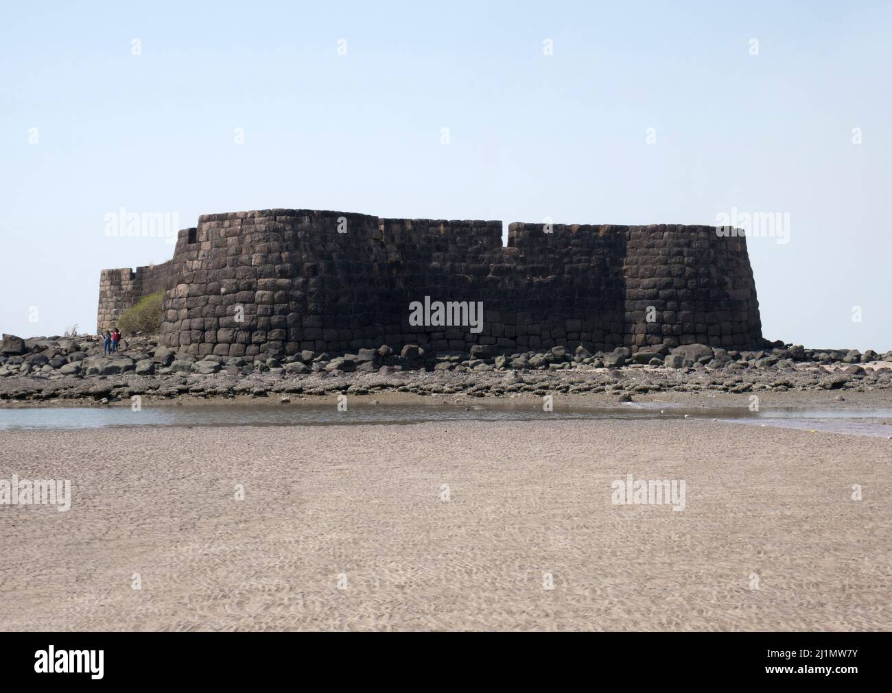 Kolaba Fort is an old fortified maritime base in Alibag Konkan It is ...