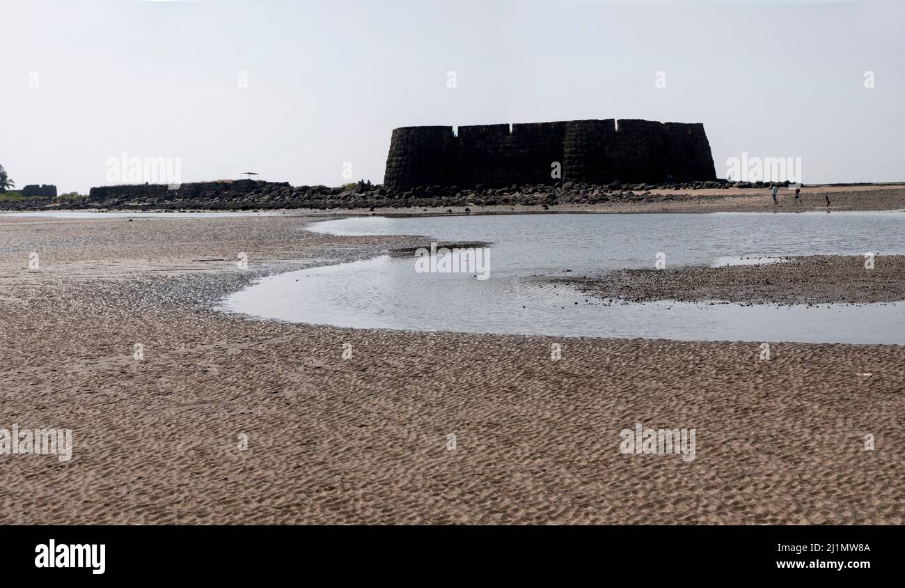 Kolaba Fort is an old fortified maritime base in Alibag Konkan It is ...