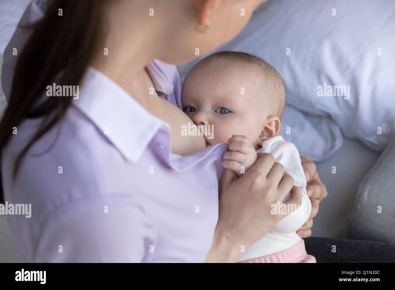 Baby mum birth hi-res stock photography and images - Alamy