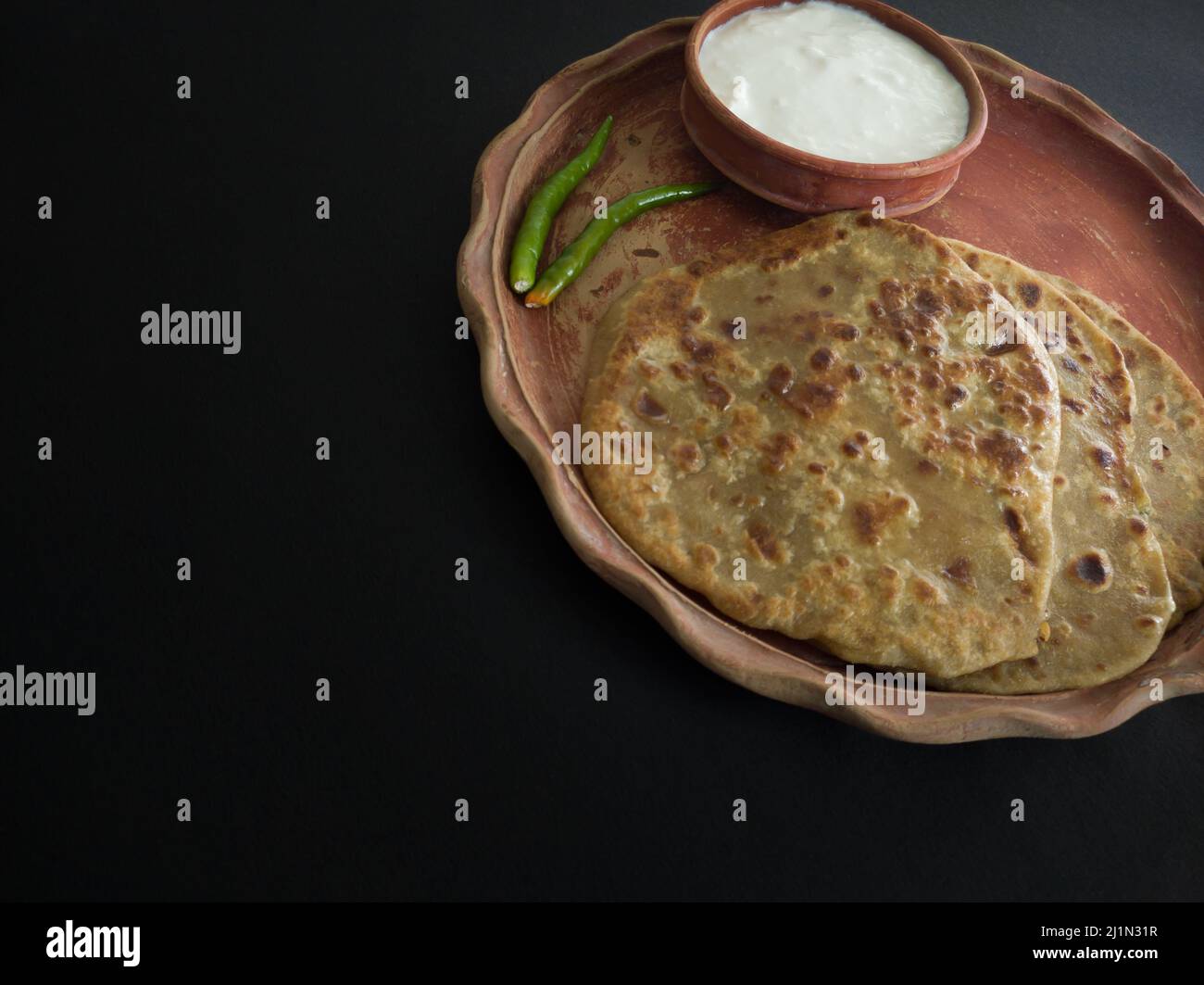 Aloo parantha hi-res stock photography and images - Alamy