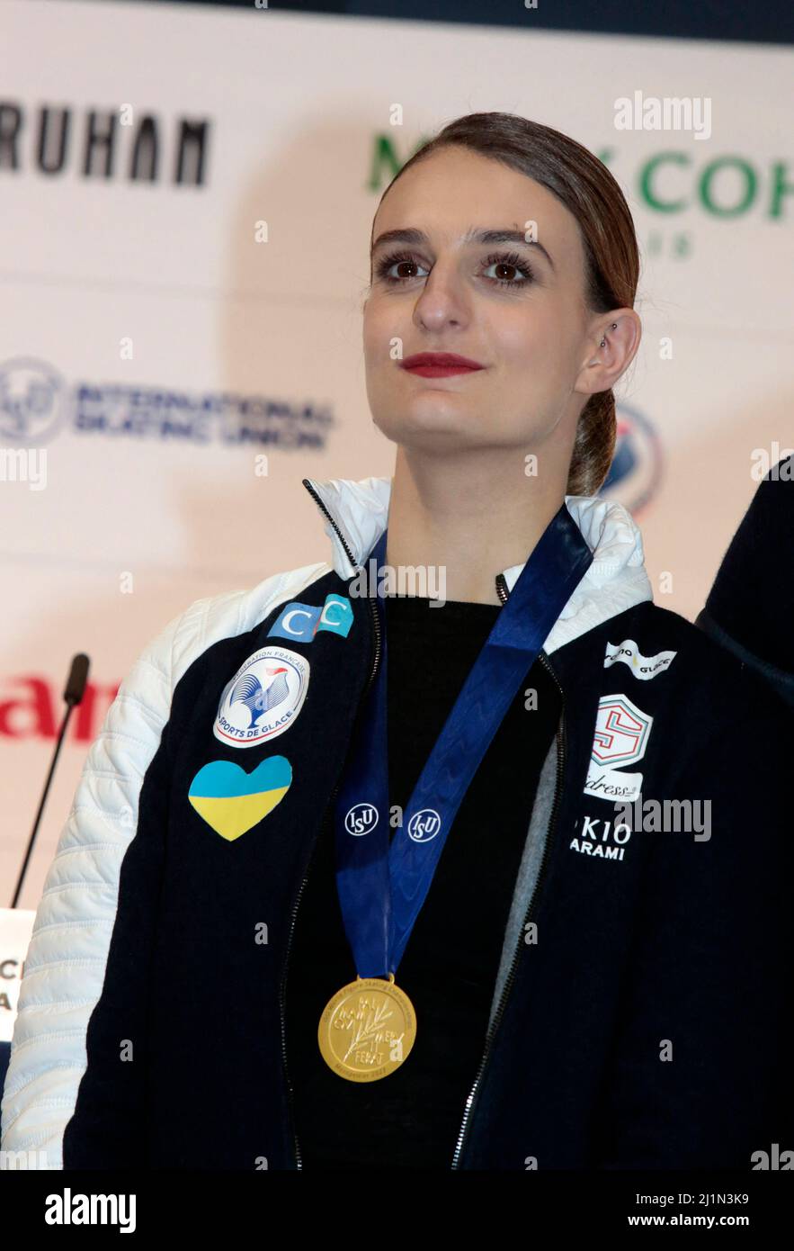 Gold medallist France's Gabriella Papadakis and Guillaume Cizeron ...