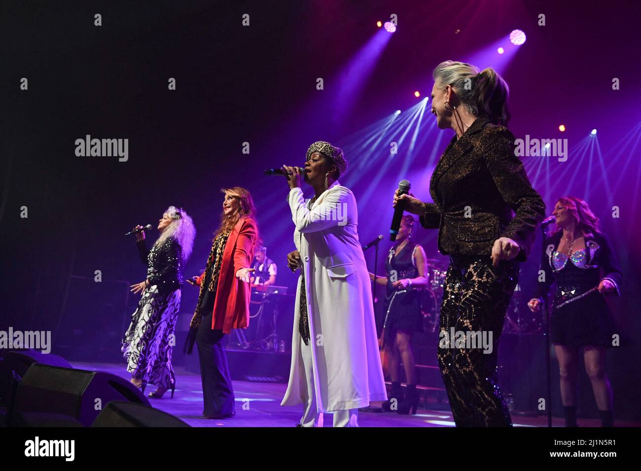 Les Années 80 -performs at the Le Dôme de Paris - Palais des Sports in ...