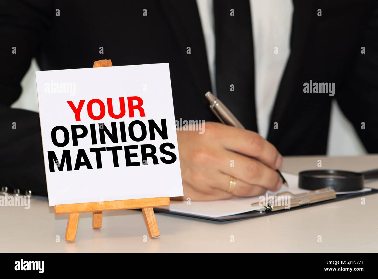 Focus on matters text hi-res stock photography and images - Alamy