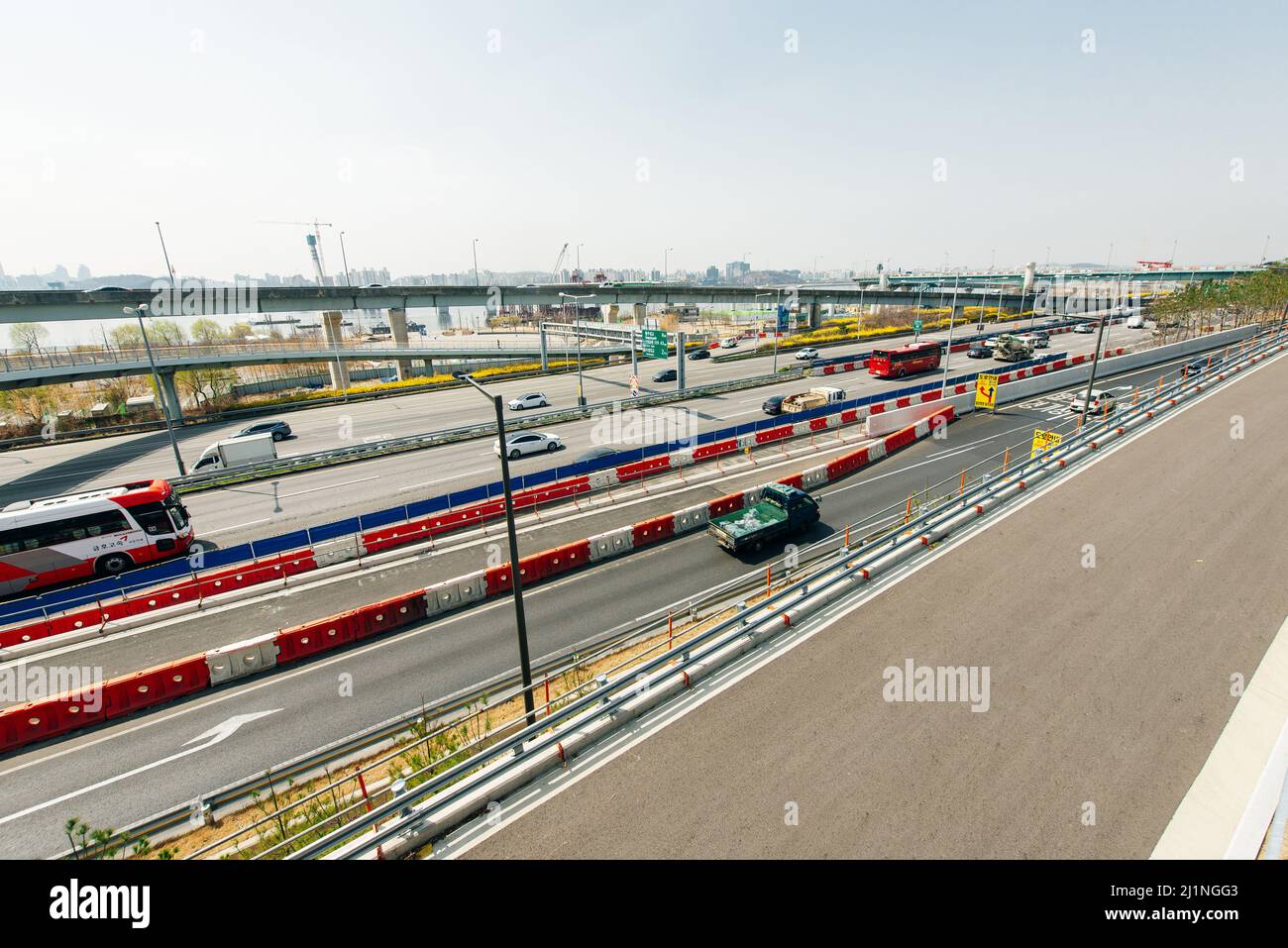freeway in seoul, south korea. High quality photo Stock Photo - Alamy