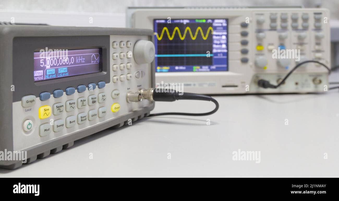 Power supplies and electronic measuring devices in the laboratory ...