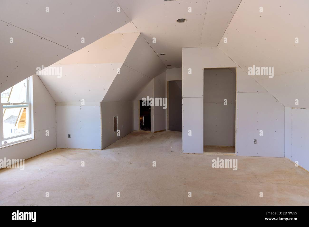 Installing plasterboard hi-res stock photography and images - Alamy