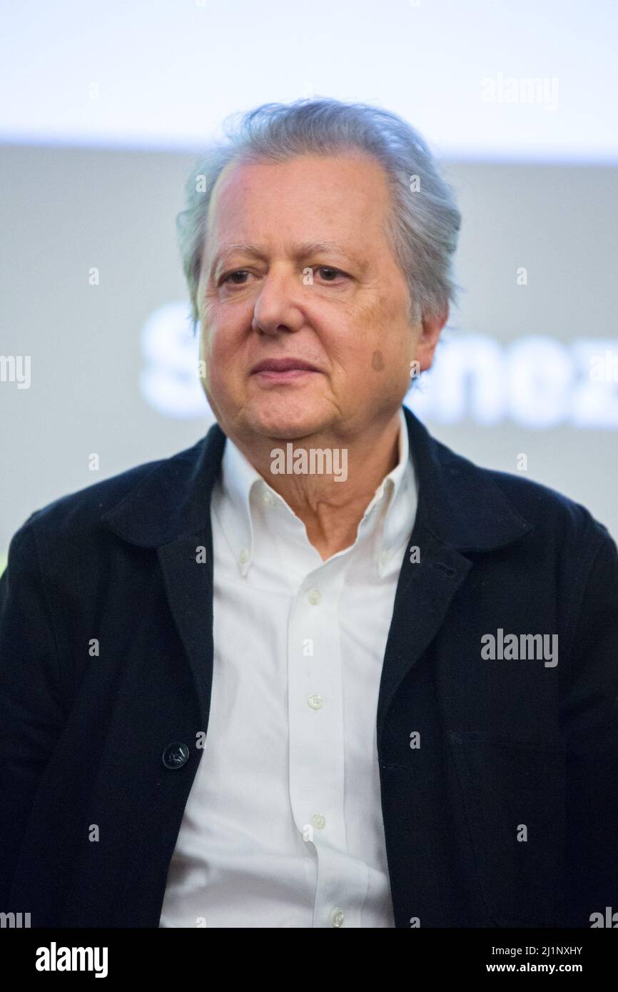 Pierre haski hi-res stock photography and images - Alamy