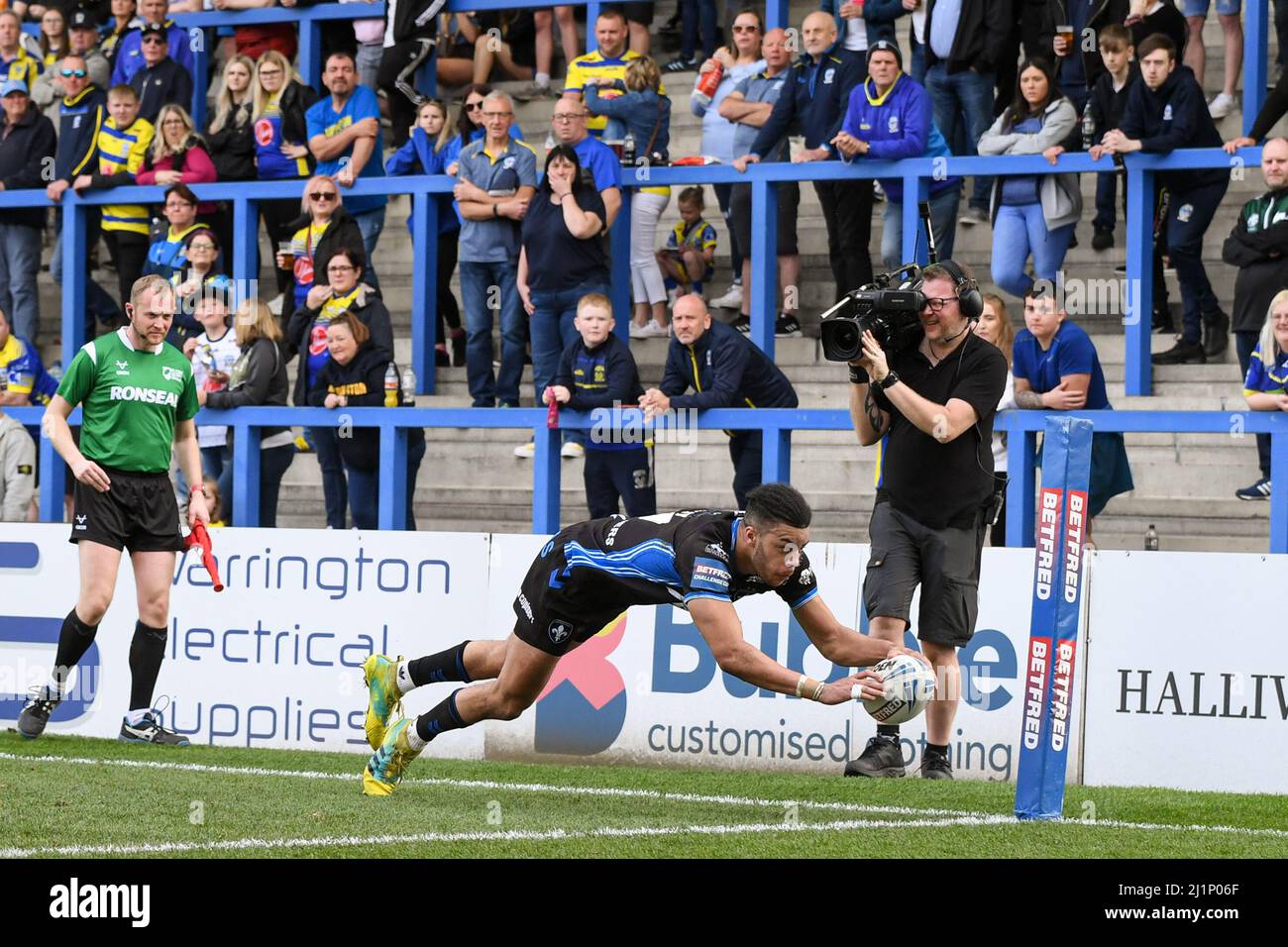 Lewis Murphy High Resolution Stock Photography and Images - Alamy
