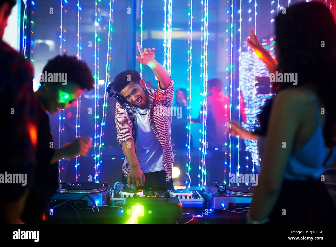 Dj playing in bar hi-res stock photography and images - Alamy