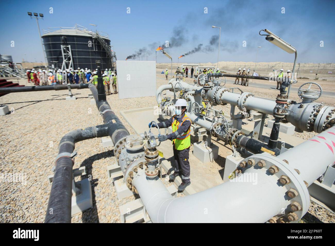 Majnoon hi-res stock photography and images - Alamy