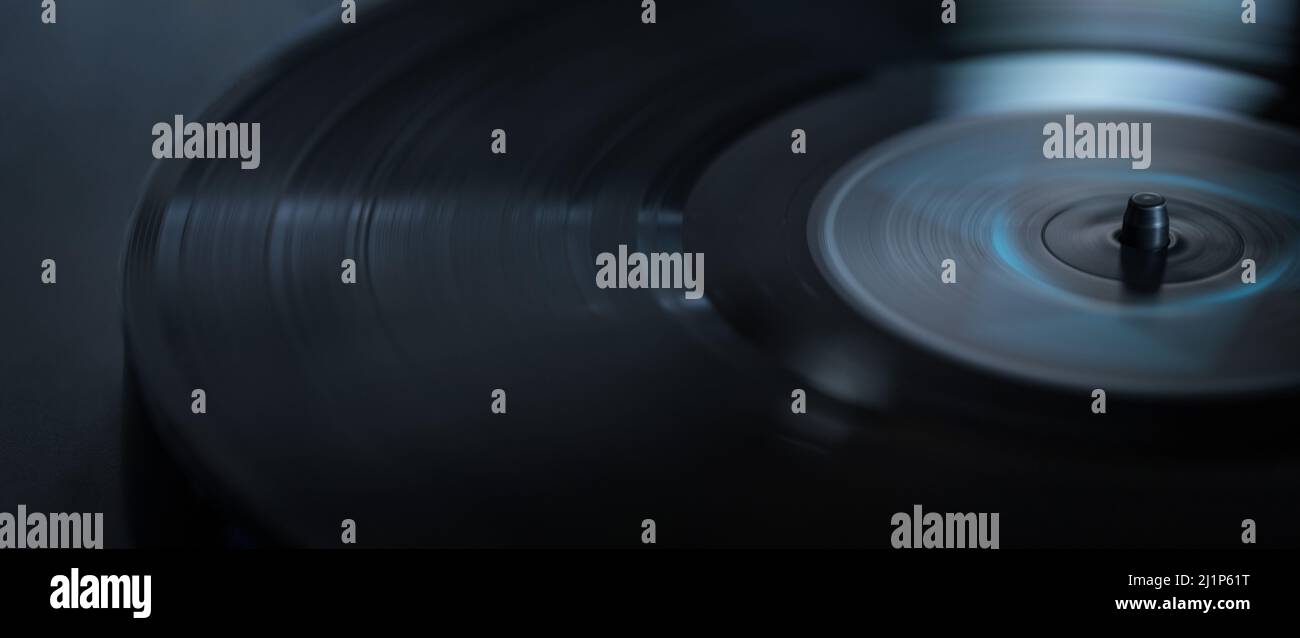 spinning vinyl record Stock Photo - Alamy