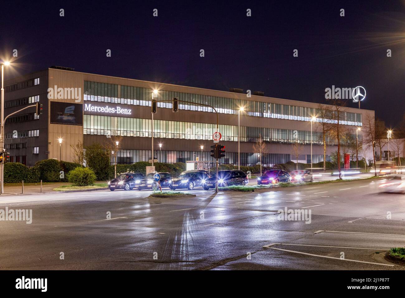 Mercedes Benz, Sprinter factory in Dusseldorf Stock Photo - Alamy