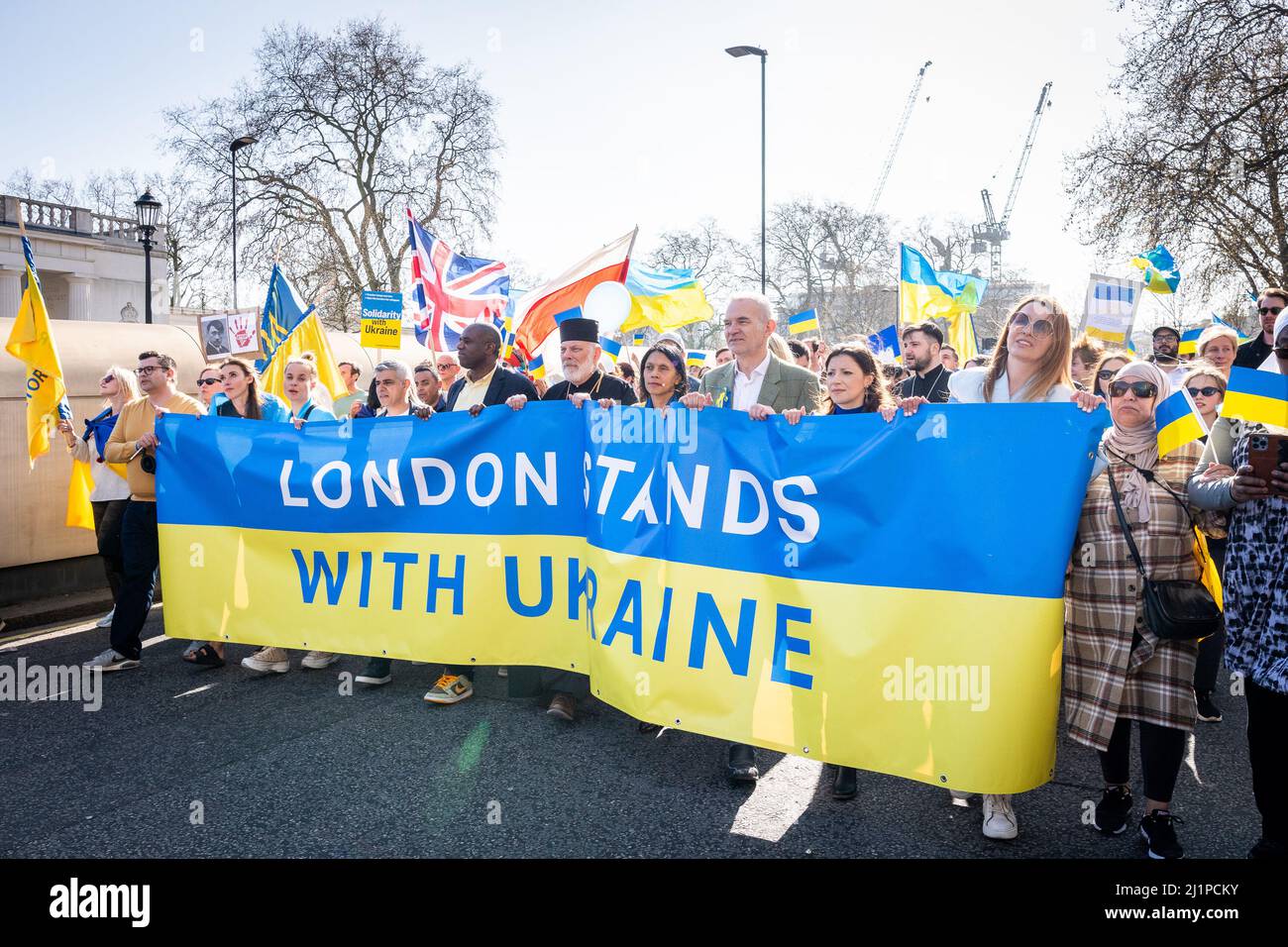 Thousands march in solidarity against the war in Ukraine. 'London ...