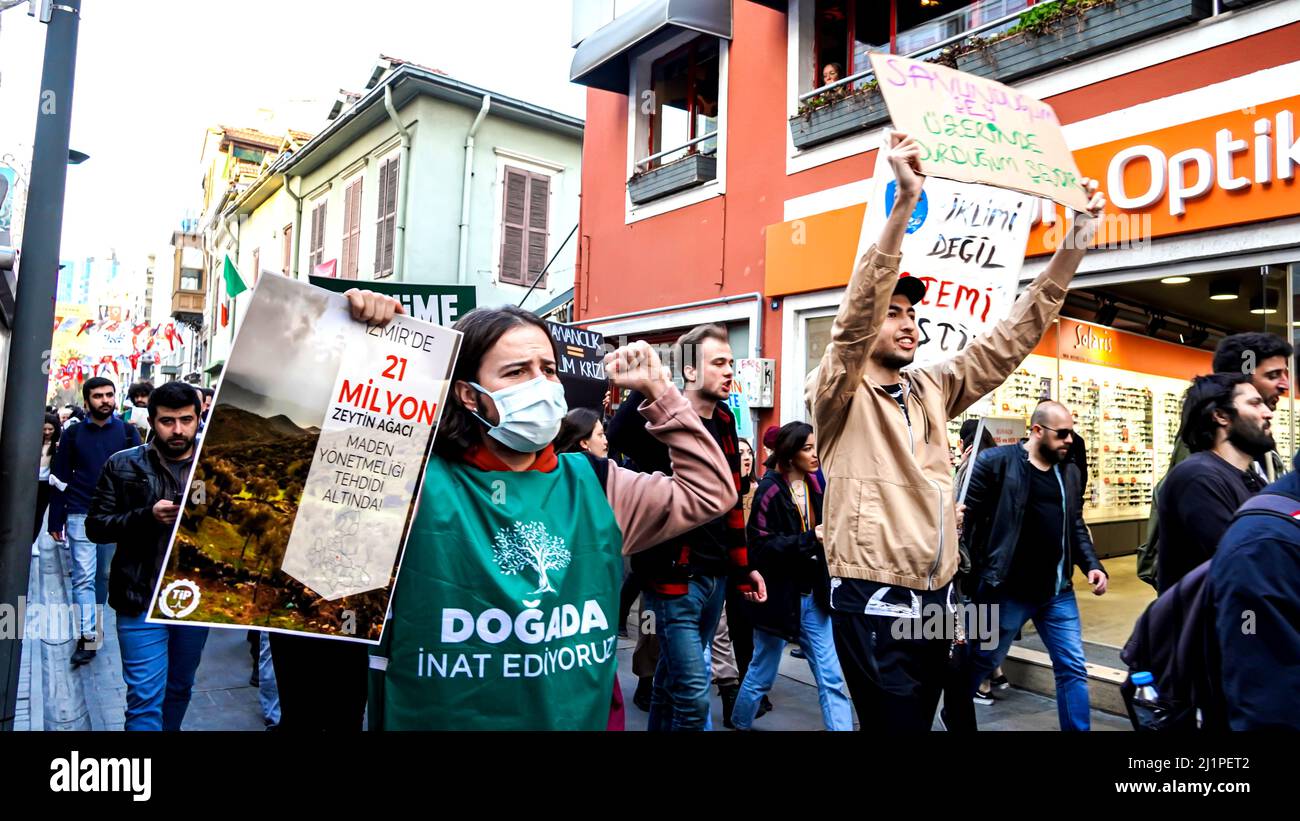 Izmir, Turkey. 25th Mar, 2022. Demonstration of Global Climate Strike ...