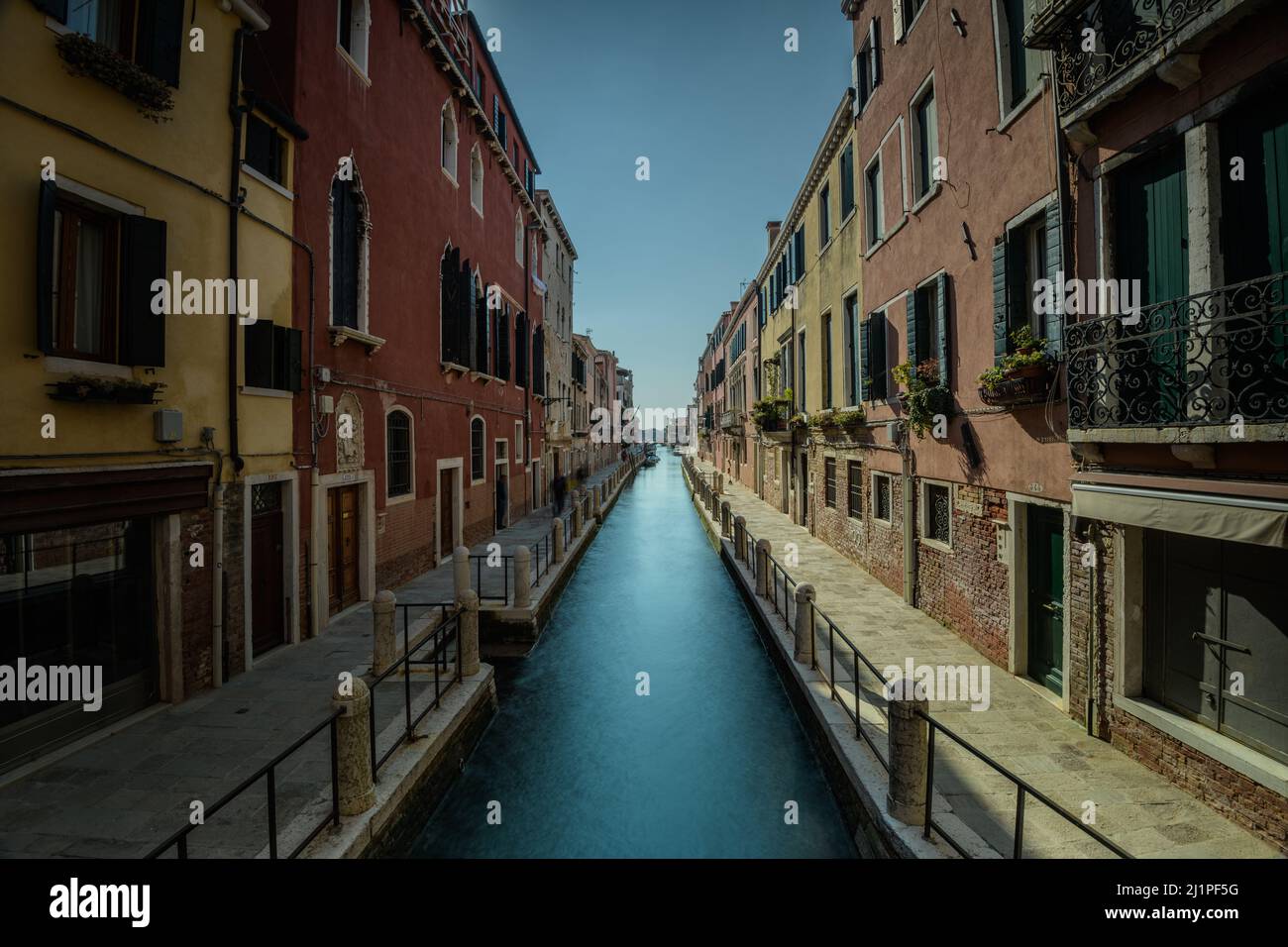 Side Street in Venice, Italy Stock Photo - Alamy