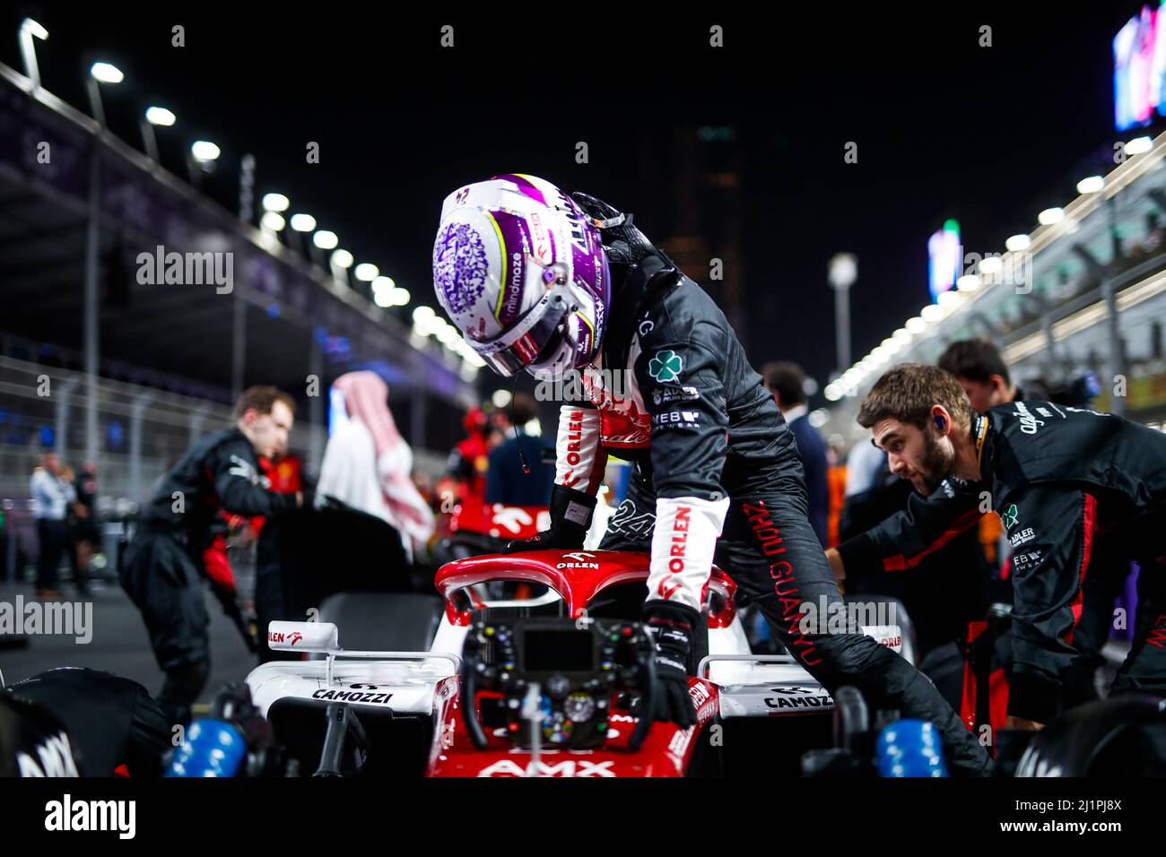 Jeddah, Saudi Arabia. 27th Mar, 2022. Starting grid, ZHOU Guanyu (chi ...