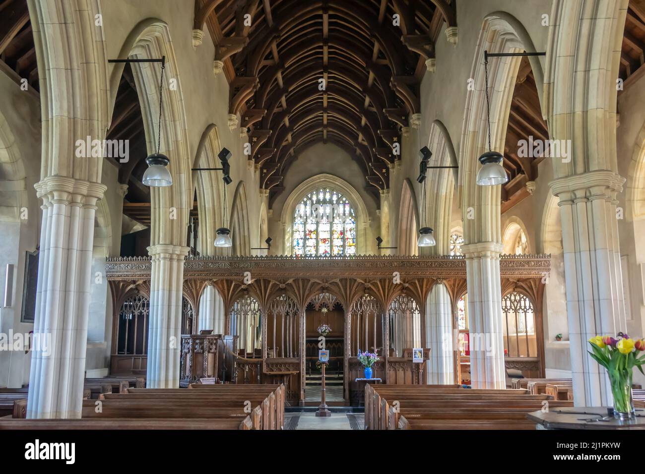 Interior church england hi-res stock photography and images - Alamy