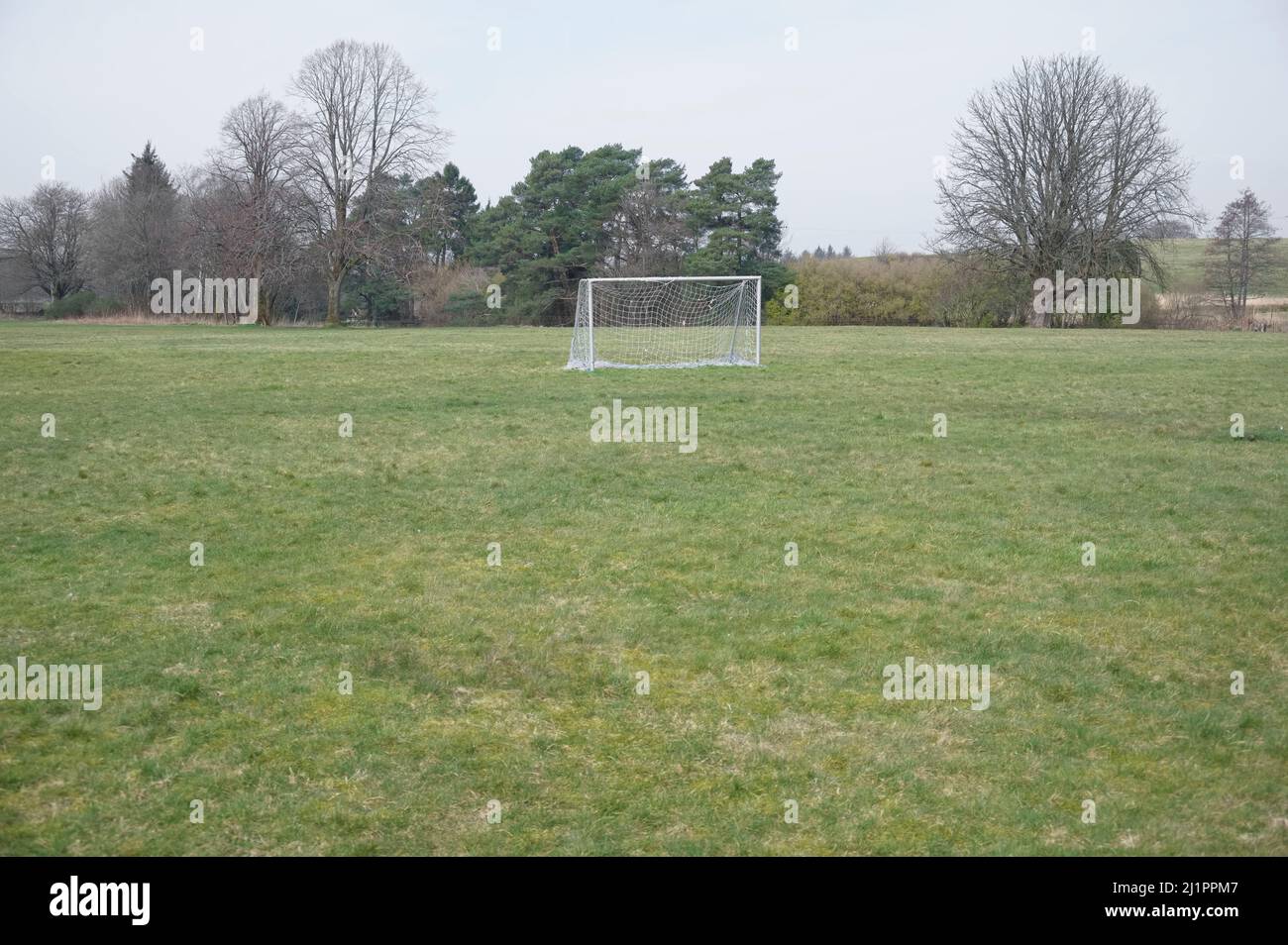 Broken goalposts hi-res stock photography and images - Alamy