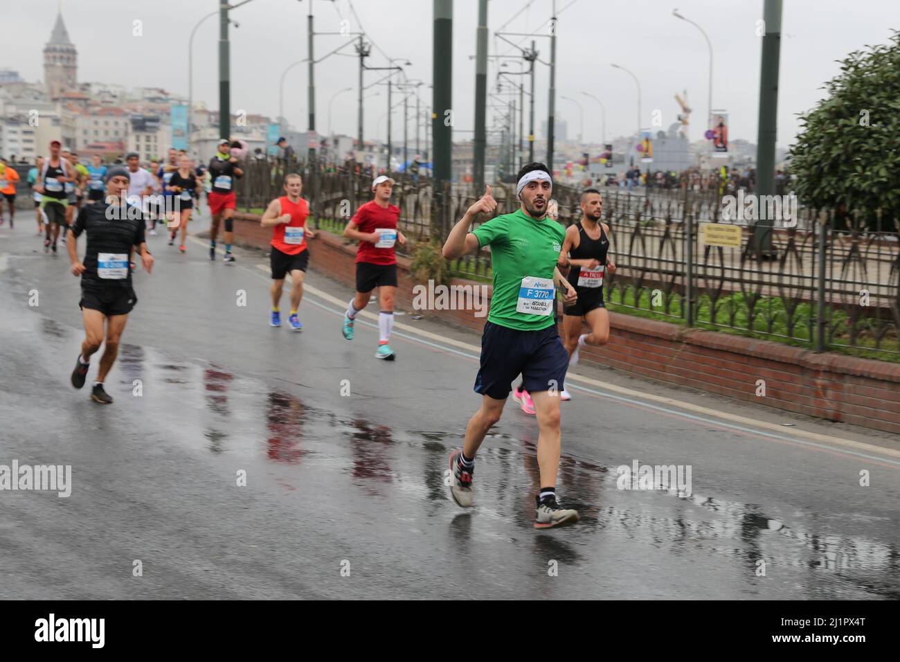 ISTANBUL, TURKEY - NOVEMBER 07, 2021: Athletes running in 43. Istanbul ...