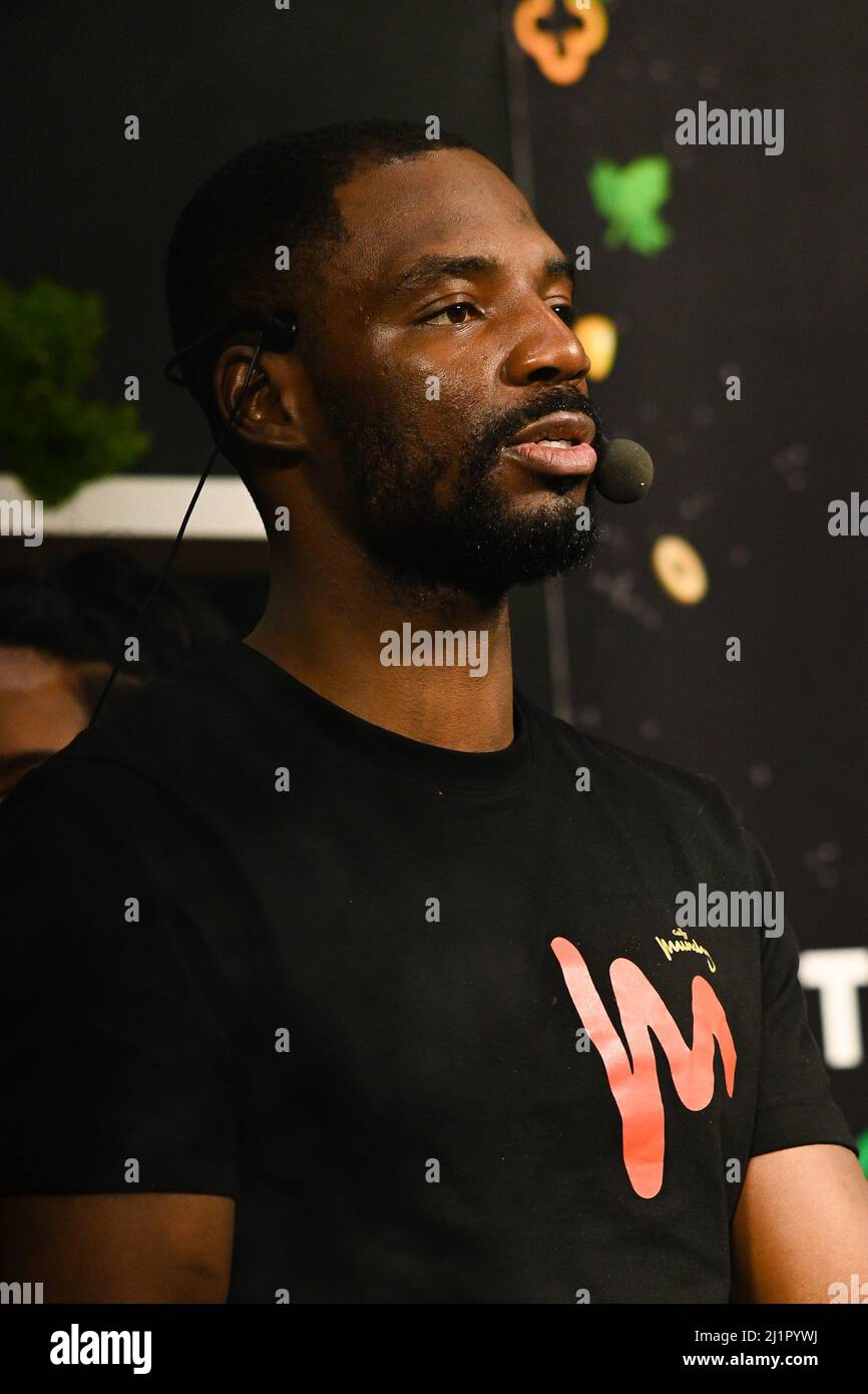 Tariq halal cookery theatre hi-res stock photography and images - Alamy