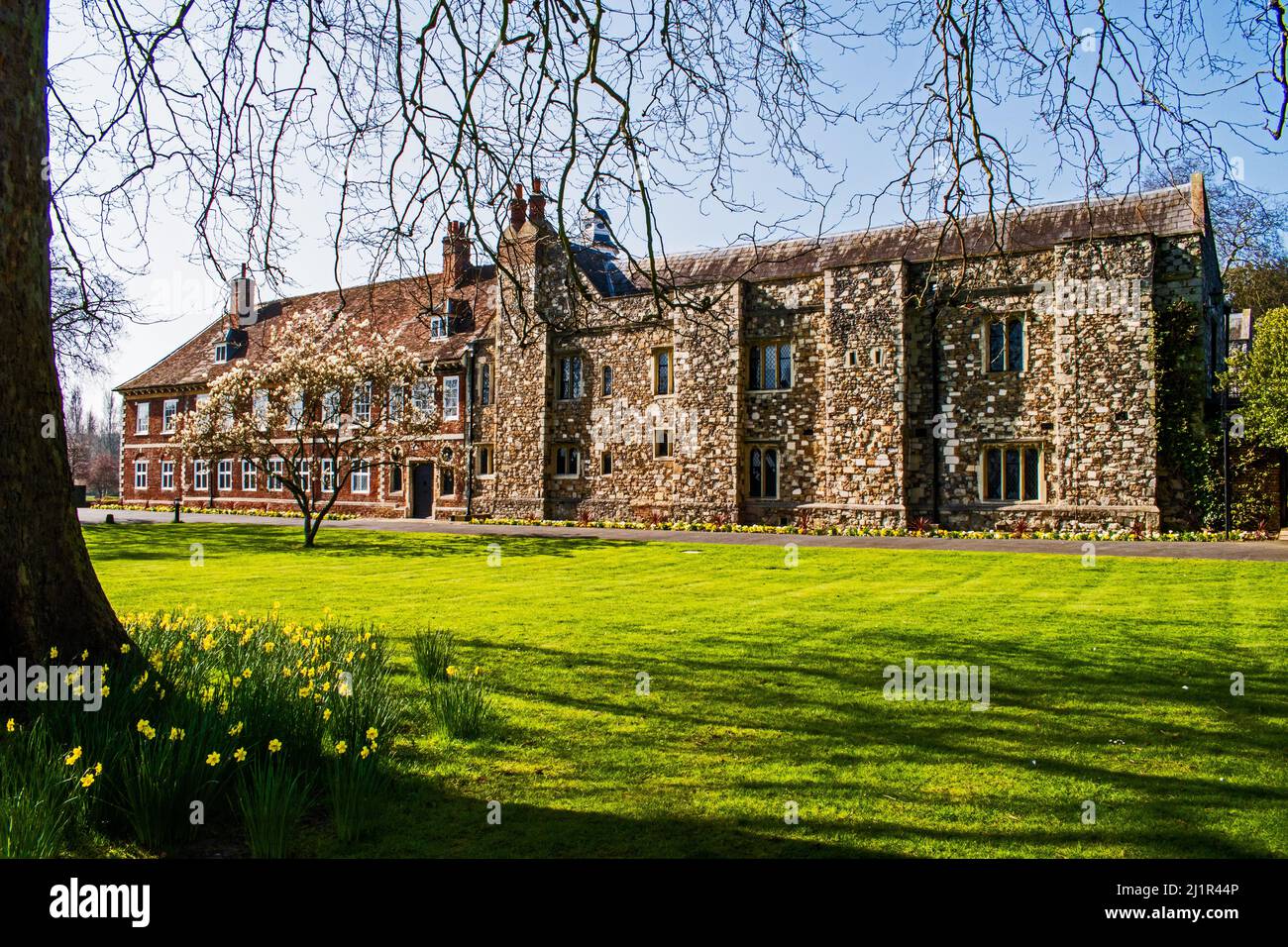 Champneys buildings hi-res stock photography and images - Alamy