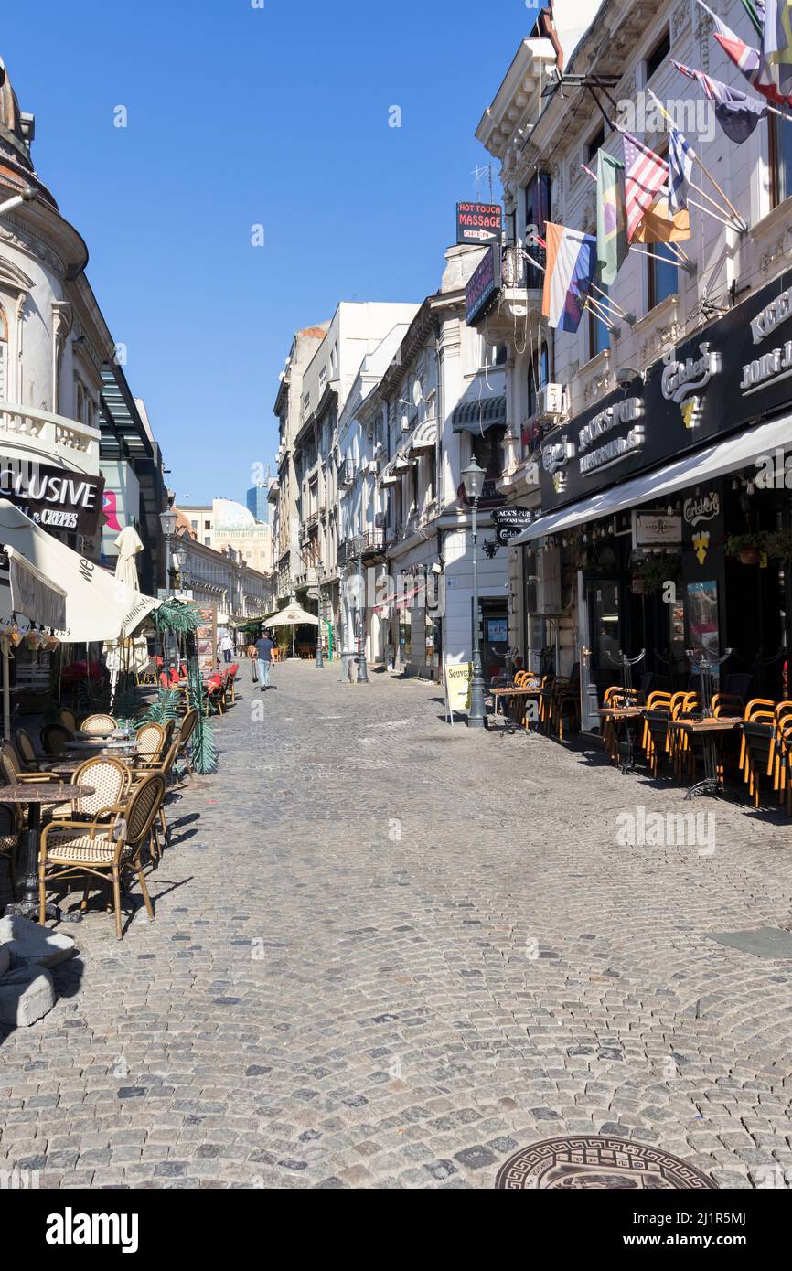 BUCHAREST, ROMANIA - AUGUST 17, 2021: Typical street and building at ...