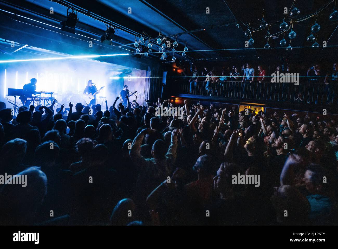 Vola band hi-res stock photography and images - Alamy