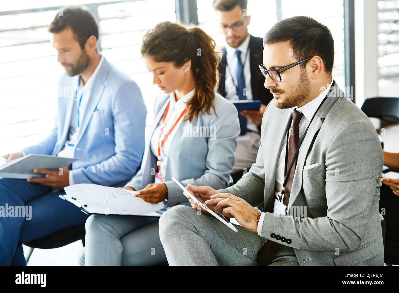 Conference room teamwork hi-res stock photography and images - Alamy