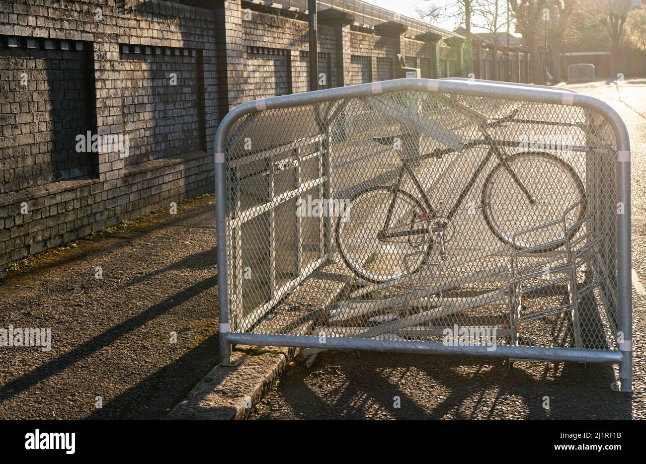 Secure cycle parking hi-res stock photography and images - Alamy