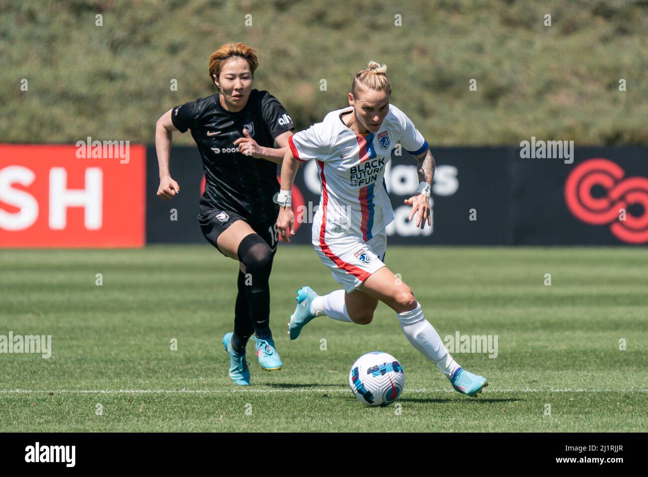 Jun endo hi-res stock photography and images - Alamy