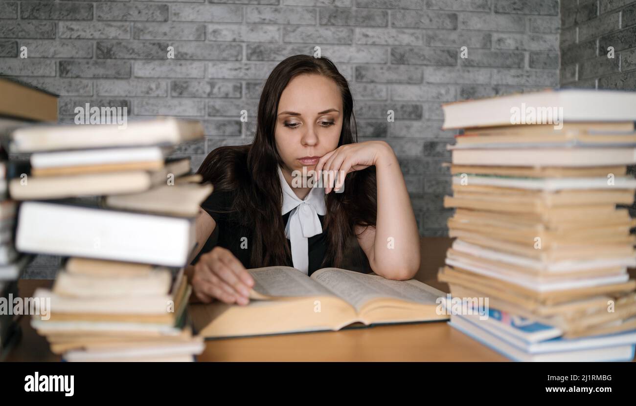 Boring college classroom hi-res stock photography and images - Alamy