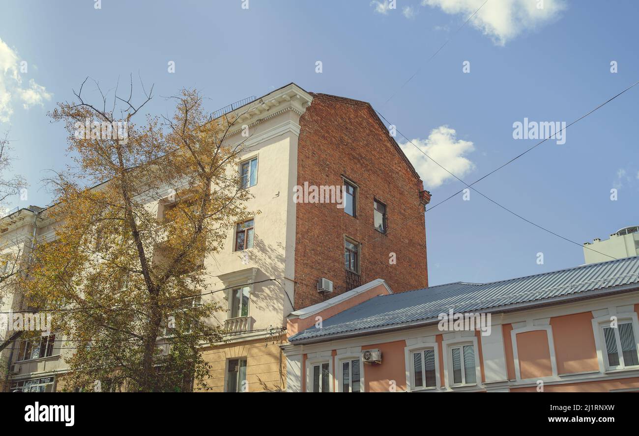 Old buildings and prefabricated houses hi-res stock photography and ...