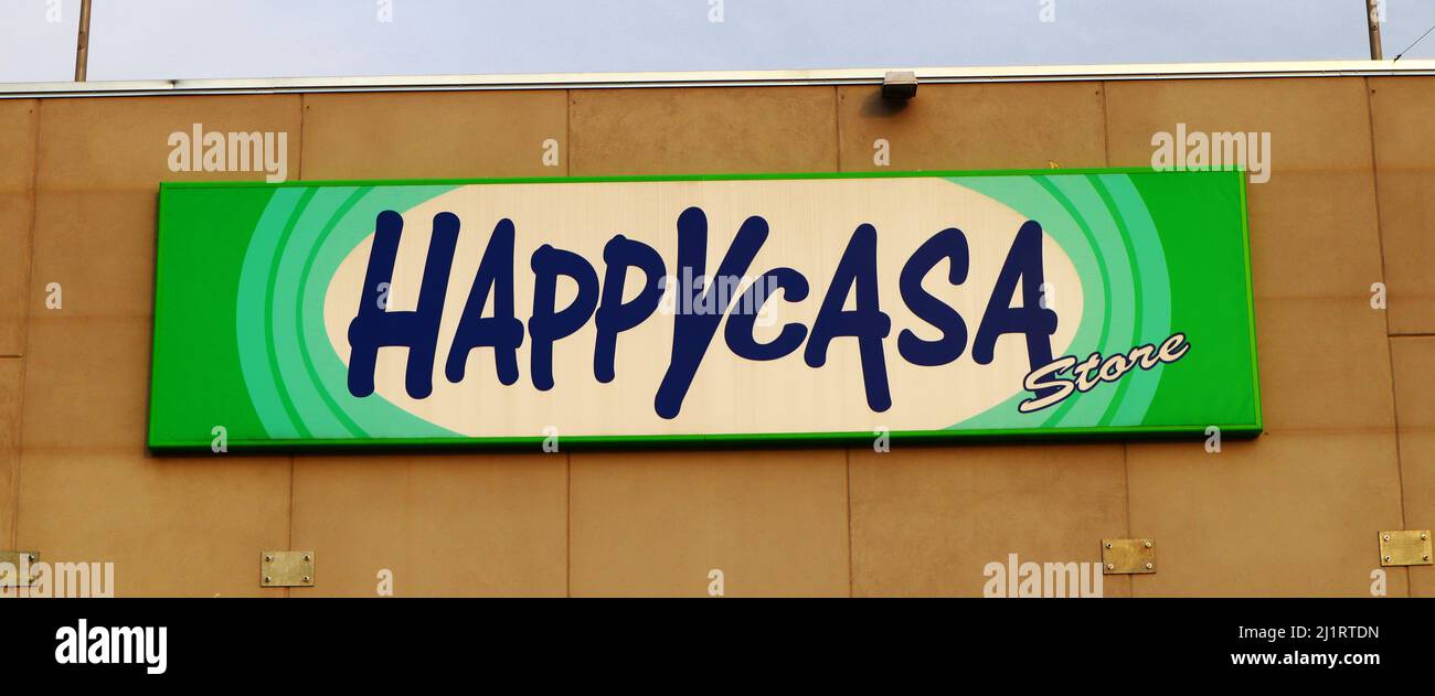 Happy casa hi-res stock photography and images - Alamy