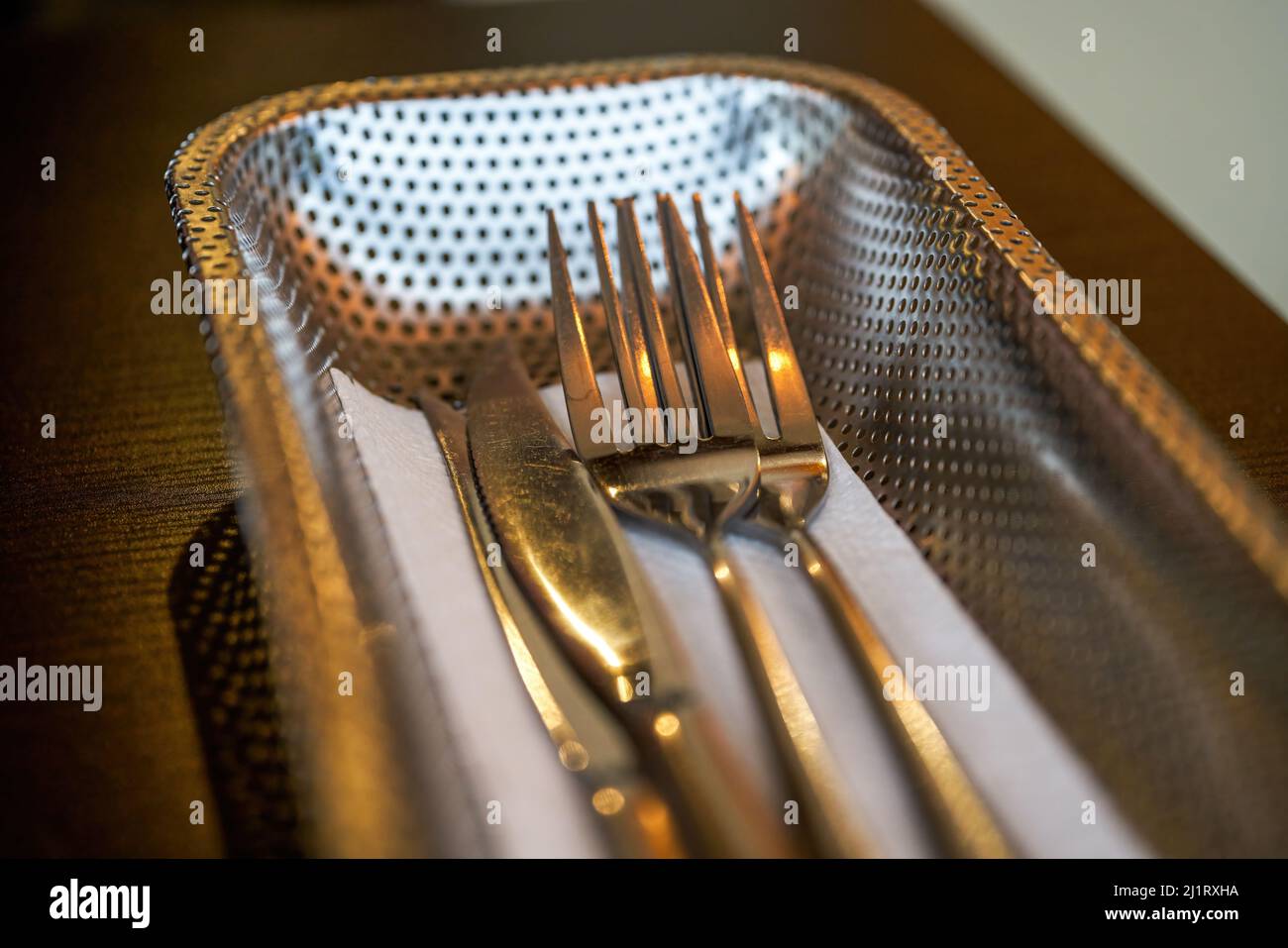 Close-up of cutlery and container for western food Stock Photo - Alamy