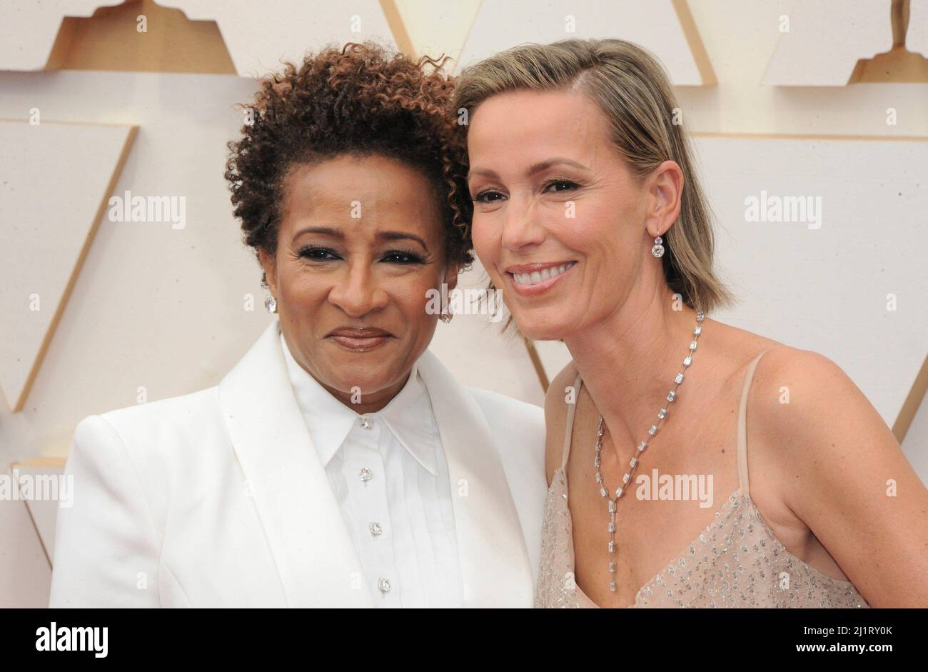 Los Angeles, CA. 27th Mar, 2022. Wanda Sykes, Alex Sykes at arrivals ...