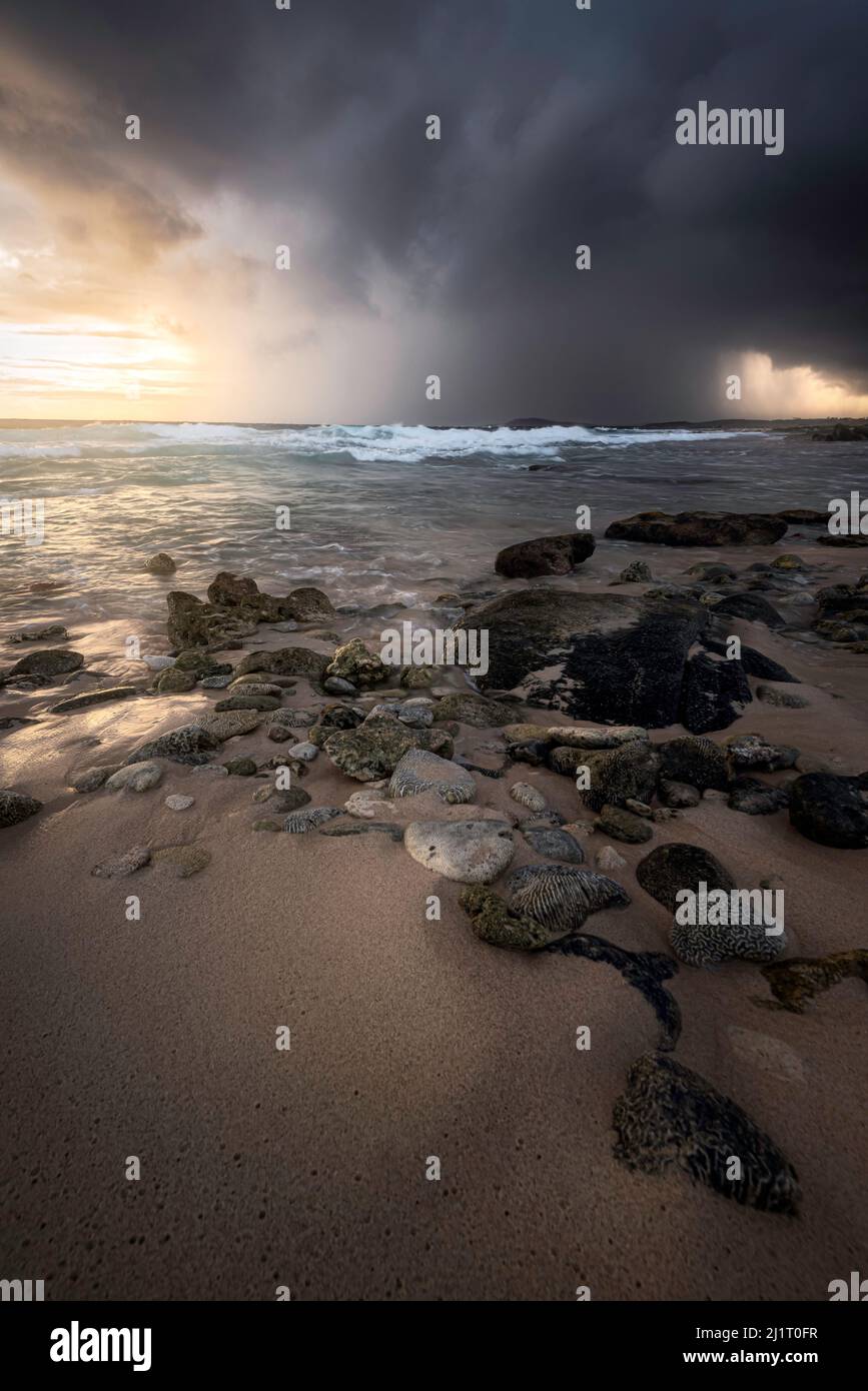 Caribbean storm beach aruba hi-res stock photography and images - Alamy