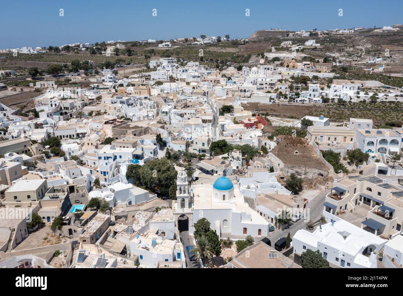 Aerial view of the village of Megalochori in Santorini, Greece Stock ...