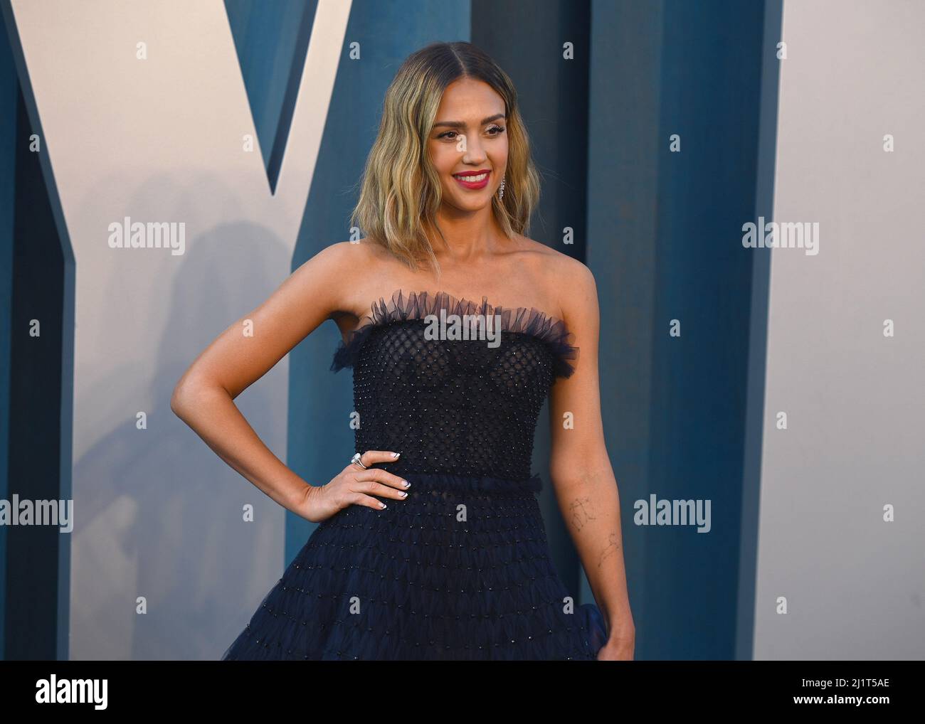 Beverly Hills, USA. 27th Mar, 2022. Jessica Alba on the red carpet at ...