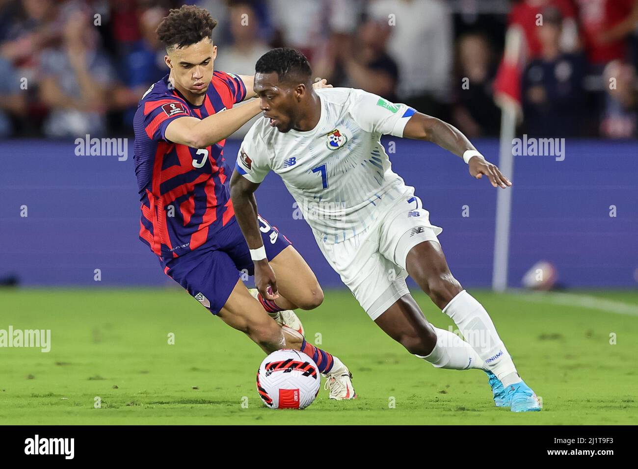 Robinson usmnt world cup hi-res stock photography and images - Alamy
