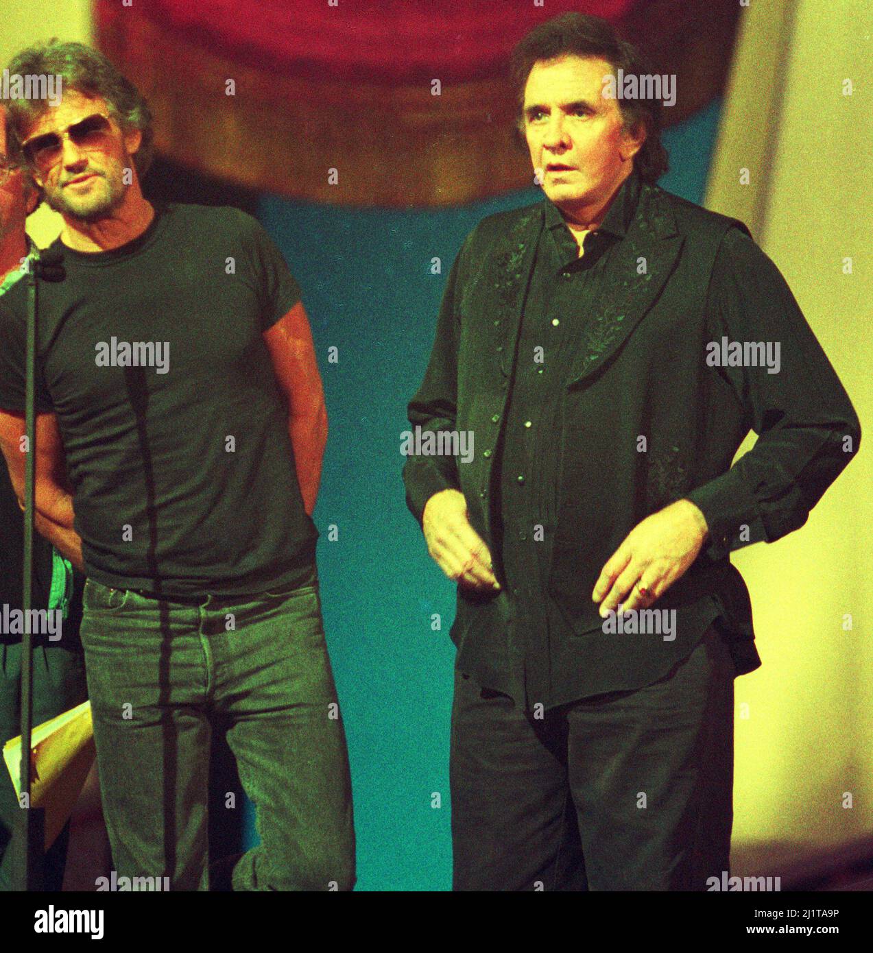 Kris kristofferson johnny cash hi-res stock photography and images - Alamy